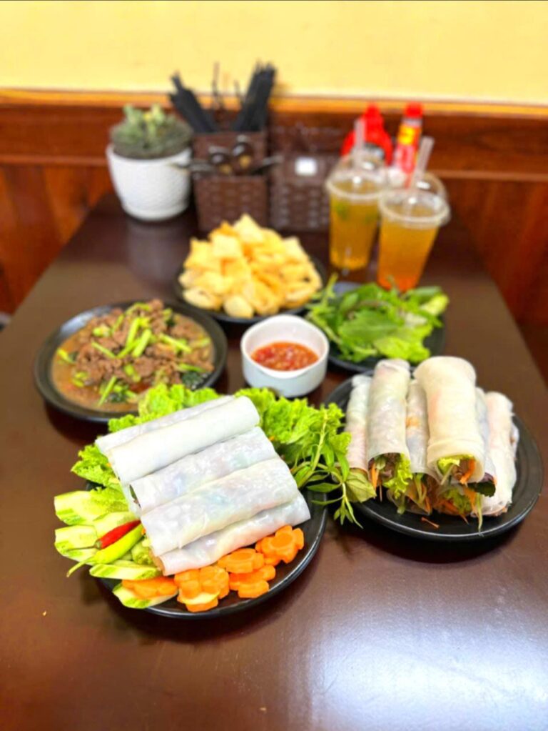 Explore Hanoi Old Quarter with This $35/Day Itinerary